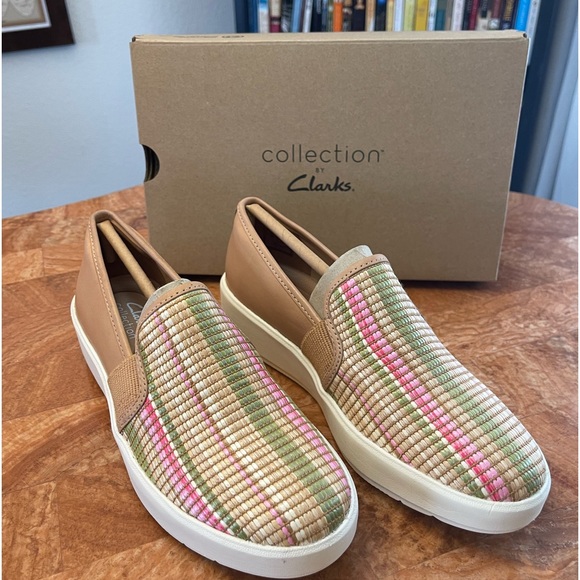 Clarks | Shoes | Nib Clarks Light Tan Combi Layton Petal Leather ...